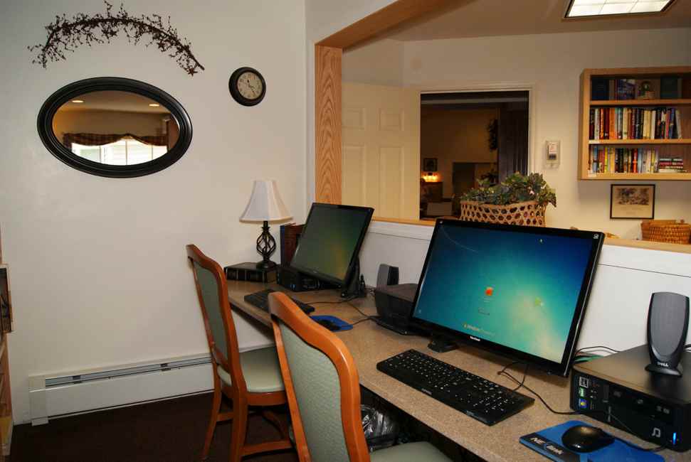 About Us | Independent Living by St. James' Manor